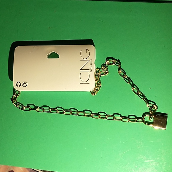 Icing | Jewelry | 55 Goldstone Lock Necklace | Poshmark